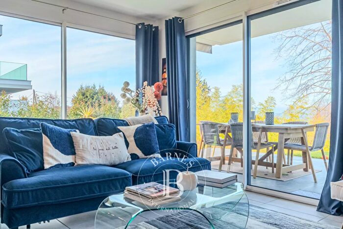 Appartement à vendre - Évian-les-Bains - 3 pièces - 2 chambres