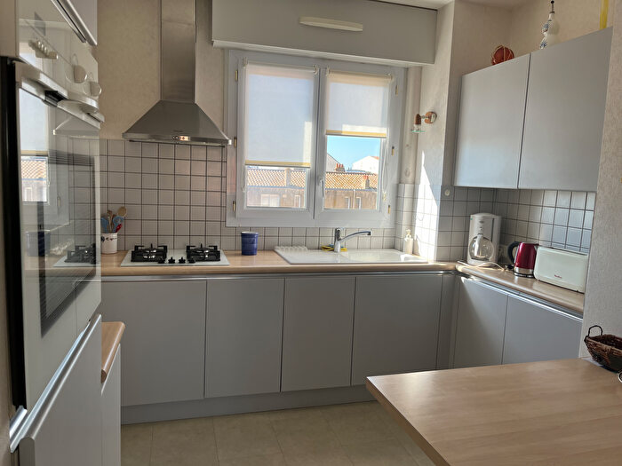 Appartement à vendre - Les Sables-dOlonne - 5 pièces - 3 chambres