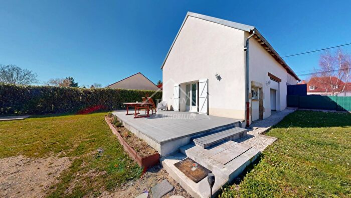 Maison à vendre - Bellerive-sur-Allier - 5 pièces - 3 chambres