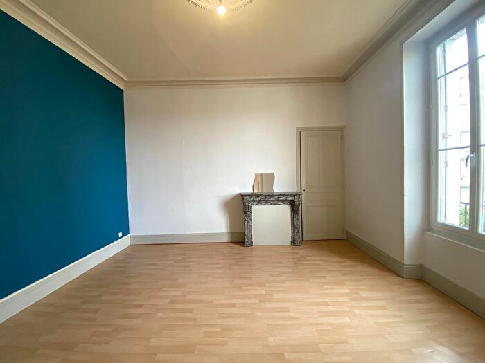 Appartement à louer - Angers, Saint-Serge, Ney, Chalouère - 2 pièces - 1 chambre