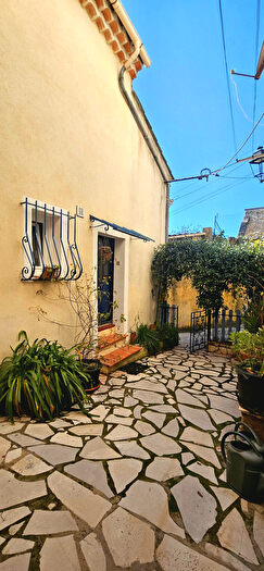 Maison à louer - Gonfaron - 2 pièces - 1 chambre