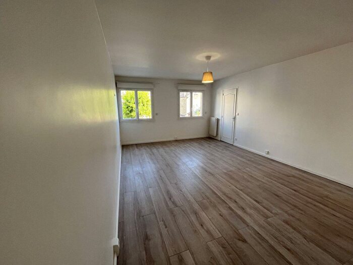 Tassigny-Leclerc Centre, Lagny-sur-Marne - Appartement 1 pièce à louer