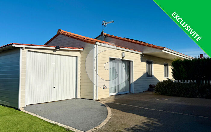 Maison à vendre - Angles - 5 pièces - 4 chambres