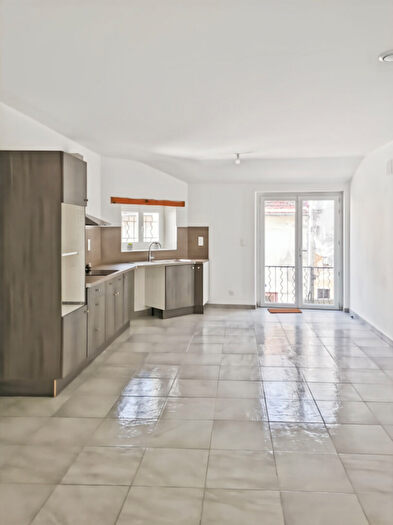 Appartement à vendre - Cabannes - 3 pièces - 2 chambres