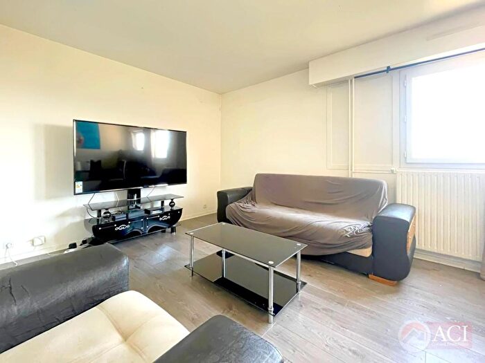 Appartement à vendre - Montmagny - 4 pièces - 3 chambres