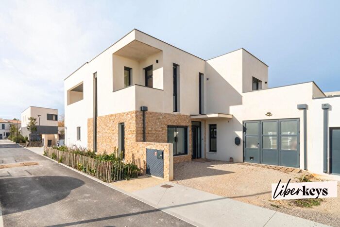 Maison à vendre - Mauguio, Espace agricole, Aéroport, Etang de lOr - 5 pièces - 4 chambres