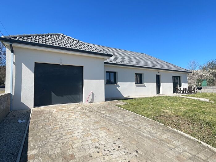 Saint-Bonnet-près-Orcival : Maison 5 pièces à vendre