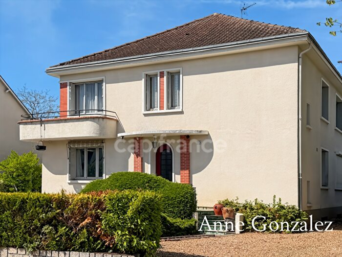Maison 12 pièces à Saint-Jean-le-Blanc, à vendre