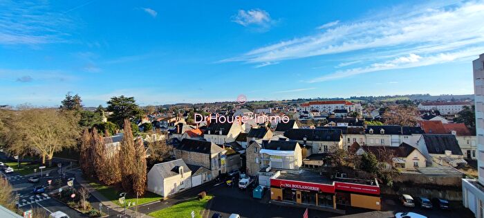Châtellerault, Centre-ville - Appartement 4 pièces à vendre