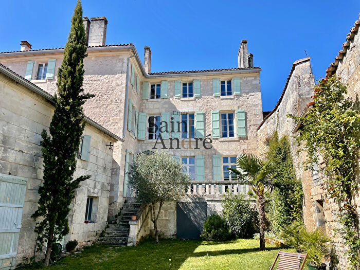 Maison à vendre - Châteauneuf-sur-Charente - 10 pièces - 6 chambres