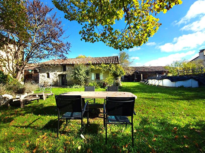Mouillac : Maison 7 pièces à vendre