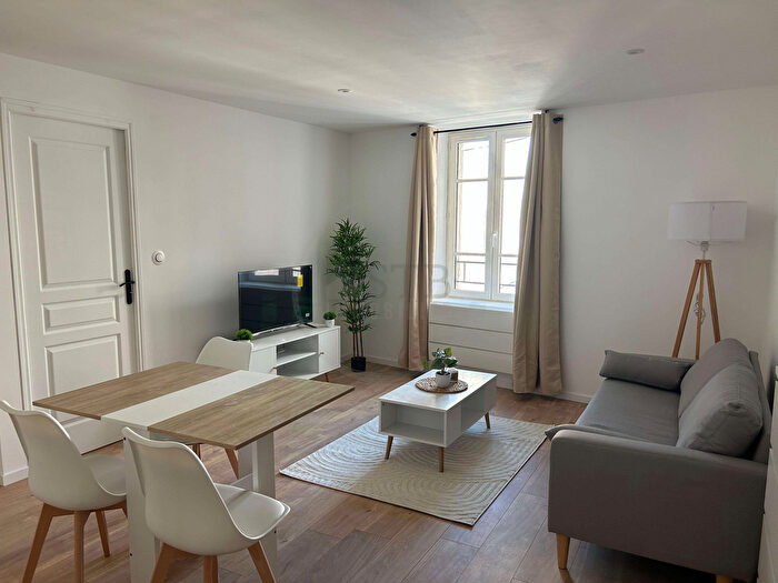 Appartement 2 pièces à louer - Aubenas, Centre-ville