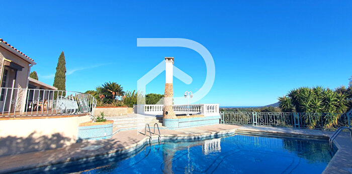 Maison à vendre - Villelongue-dels-Monts - 6 pièces - 4 chambres