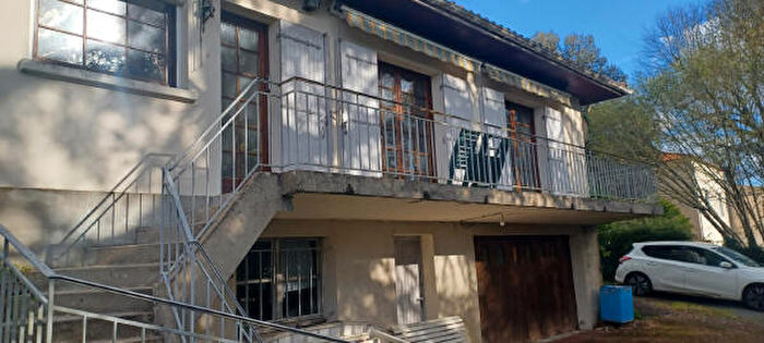 Jonzac : Maison 6 pièces à vendre