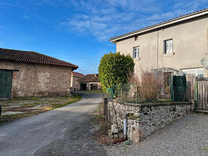 Maison à vendre - Javerdat - 4 pièces - 3 chambres