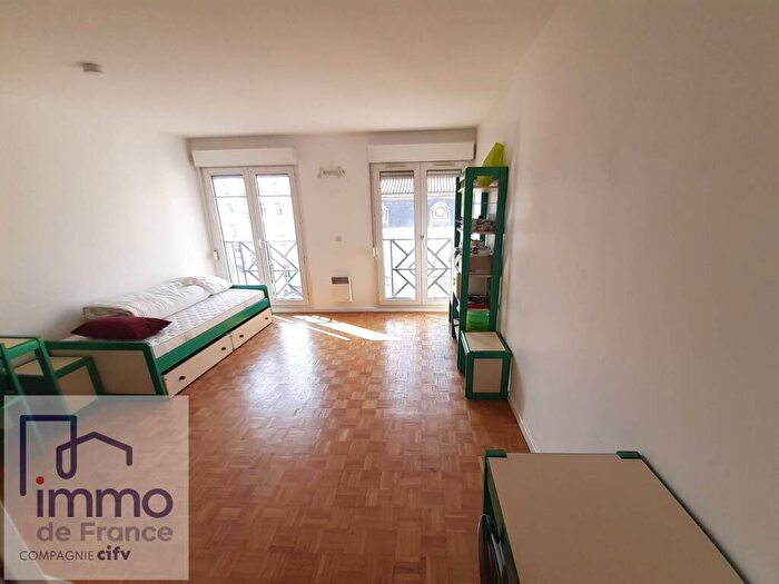 Appartement à louer - Lyon e , Guillotière - 1 pièce