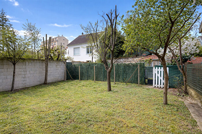 Appartement 1 pièce à vendre à Vanves, Centre Saint-Rémy