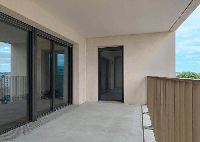 Appartement à louer - Bordeaux - 3 pièces - 2 chambres