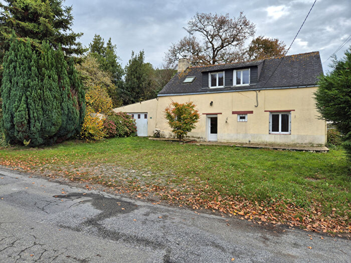 Maison à vendre - Sévérac - 5 pièces - 3 chambres