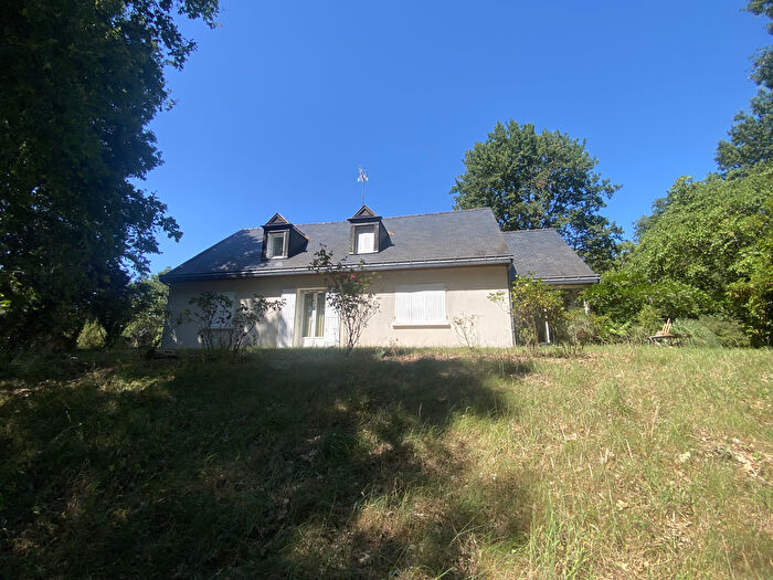 Neuillé - Maison 7 pièces à vendre