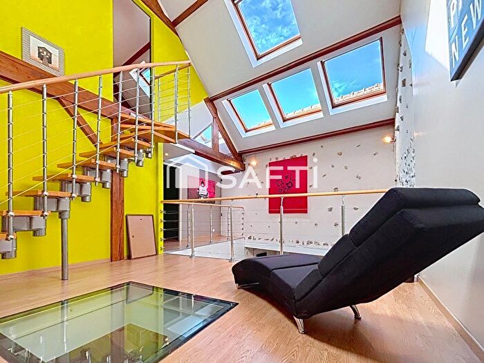 Appartement 5 pièces à Orgeval, à vendre
