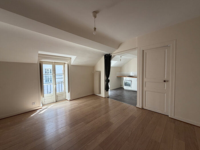 Nantes, Centre-ville : Appartement 2 pièces à louer
