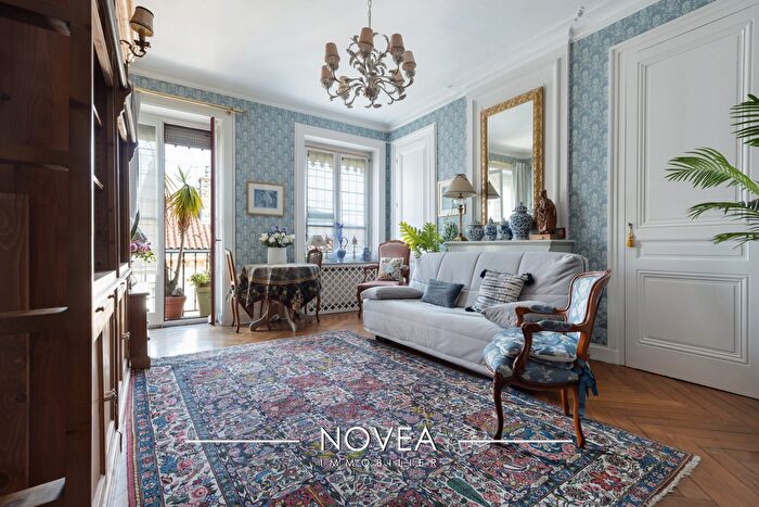 Appartement à vendre - Lyon e , Tête dOr, Vitton - 2 pièces - 1 chambre