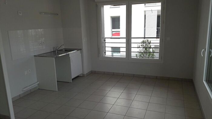 Appartement à louer - Bordeaux, Bassins à Flot - 2 pièces - 1 chambre