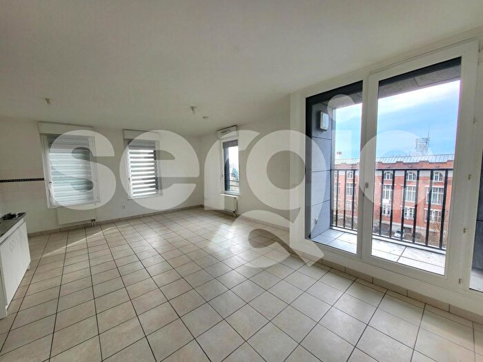 Appartement à louer - Lille, Centre-ville, Euralille - 3 pièces - 2 chambres