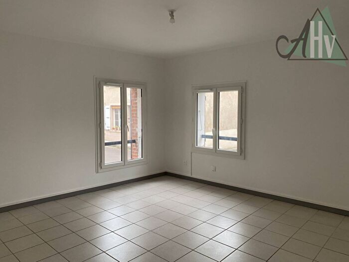 Bray-sur-Seine : Appartement 2 pièces à louer