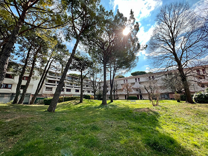 Appartement à louer - Aix-en-Provence, Les Milles - 1 pièce