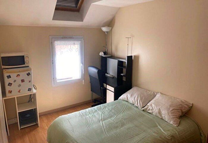 Appartement à louer - Frédéric Ladrette-Fernand Lindet, Clichy-sous-Bois - 1 pièce