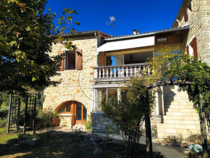Saint-Paul-le-Jeune : Maison 9 pièces à vendre