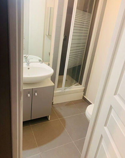 Appartement à louer - Villeneuve-Saint-Georges, Triage - 1 pièce