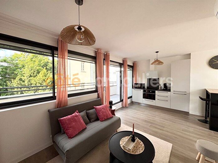 Les Roches, Chamalières : Appartement 1 pièce à louer