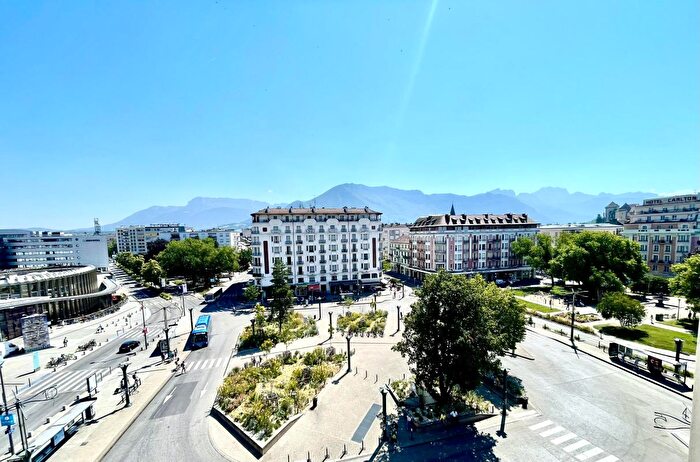 Appartement 4 pièces à vendre à Annecy, Mandallaz, Prairie, Vovray