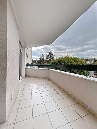 Appartement à louer - Gorge du Loup-Champvert, Lyon ème arrondissement - 2 pièces - 1 chambre