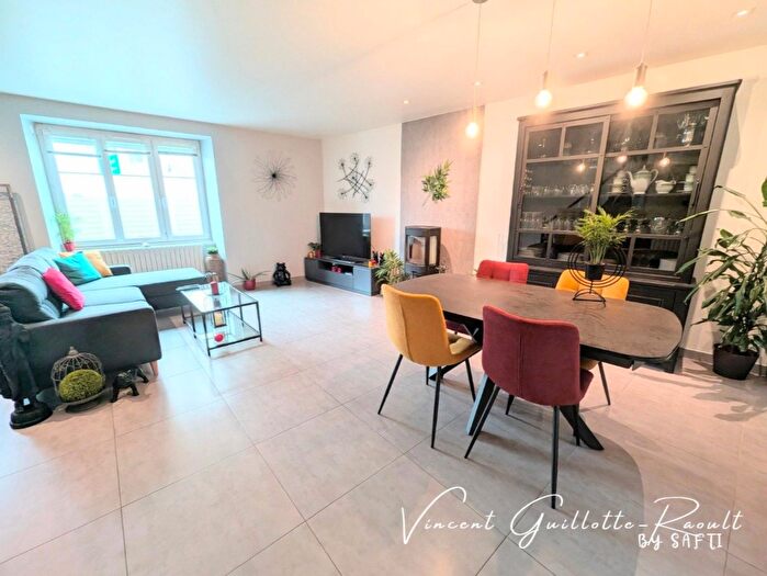 Saint-Léger-les-Vignes : Maison 4 pièces à vendre