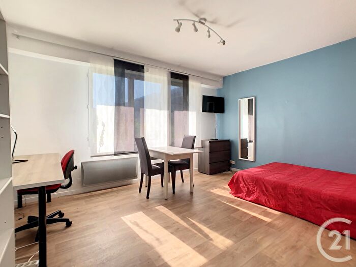 Appartement à louer - Compiègne, Les Veneurs - 1 pièce