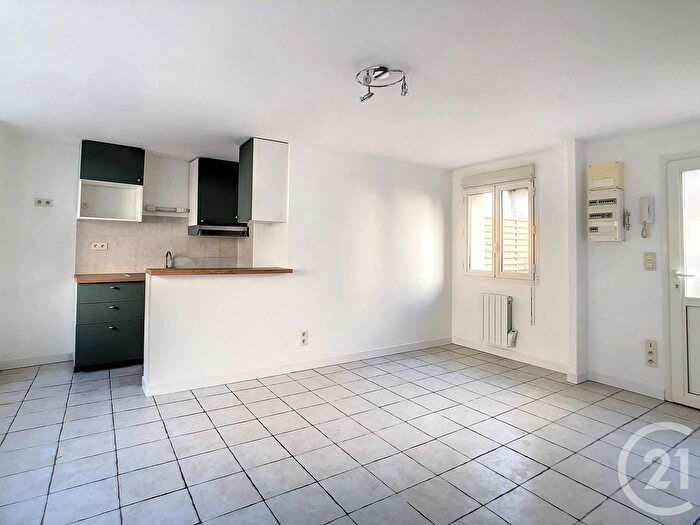 Appartement à louer - Tours, Grammont - 3 pièces - 2 chambres