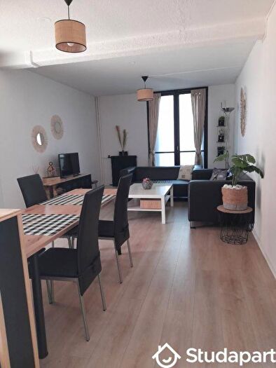 Appartement 1 pièce à Grand Pavois-Cimetiere Saint Paul, Cenon, à louer