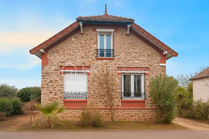 Maison à vendre - Sannois, Voltaire - 6 pièces - 3 chambres