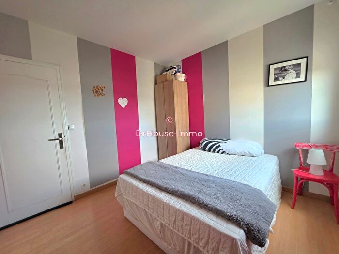 Mantes-la-Ville, Louise Michel - Appartement 4 pièces à vendre