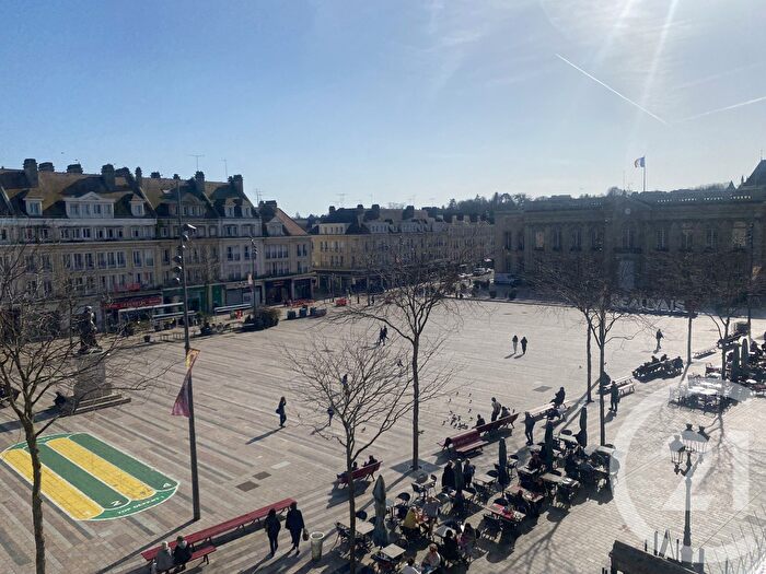 Appartement à vendre - Beauvais, Centre-ville - 5 pièces - 3 chambres