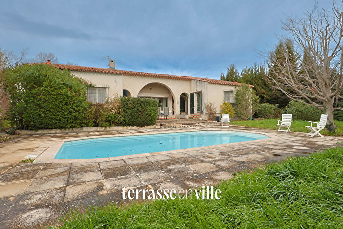 Maison à vendre - Marseille e , Château-Gombert - 5 pièces - 3 chambres