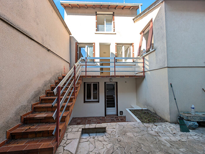 Bourges, Centre-ville, Charlet, Lahitolle, Pignoux, Sembat - Maison 3 pièces à louer