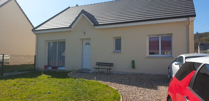 Gravigny : Maison 3 pièces à louer
