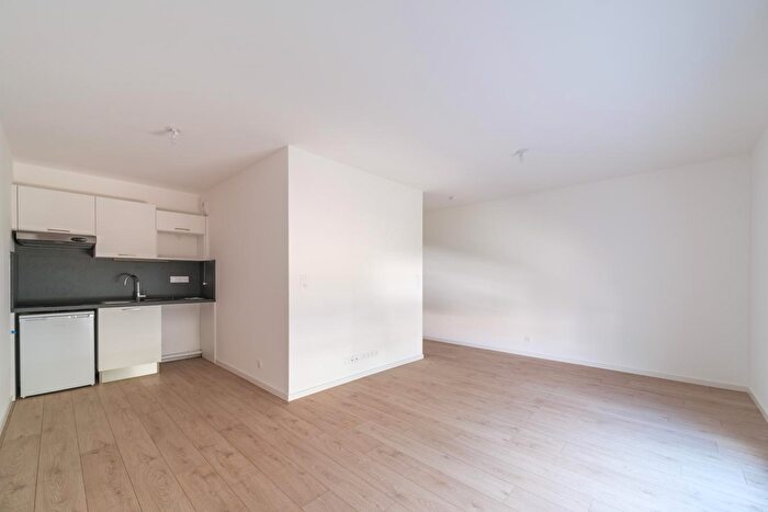 Appartement à louer - Mulhouse, Doller - 3 pièces