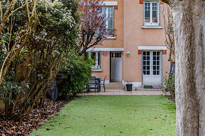 Maison à vendre - Orléans, Saint-Vincent, Pasteur - 5 pièces - 4 chambres