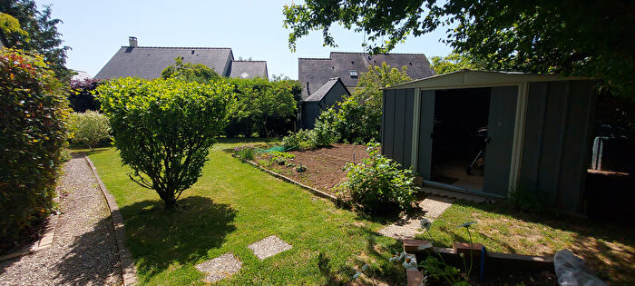 Laval, Grenoux : Maison 4 pièces à vendre